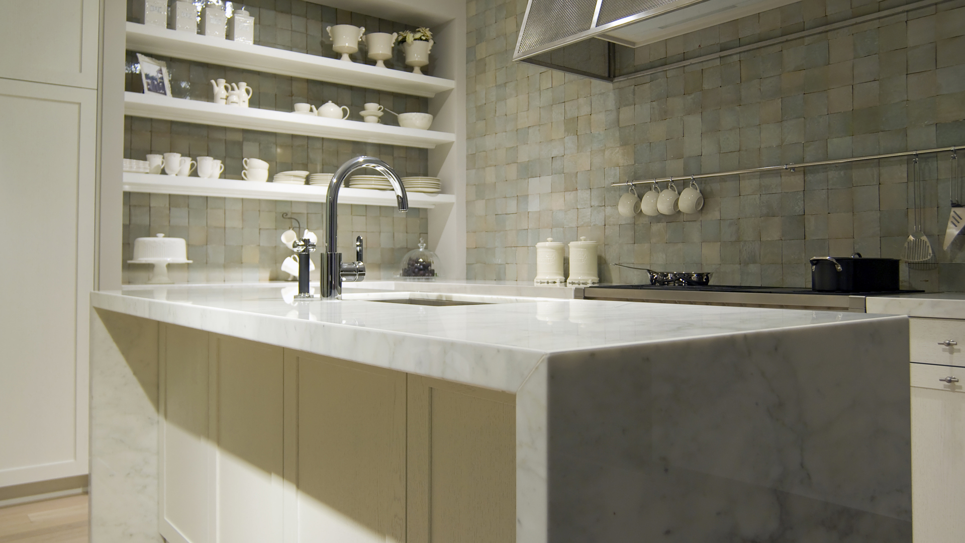 Marmor til gulv, bad og kjøkken | Eksklusivt | Skifer & Granitt